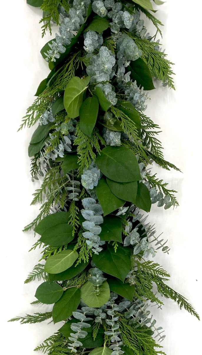 Buy Specialty Garlands and Centerpieces for the Home | Creekside Farms
