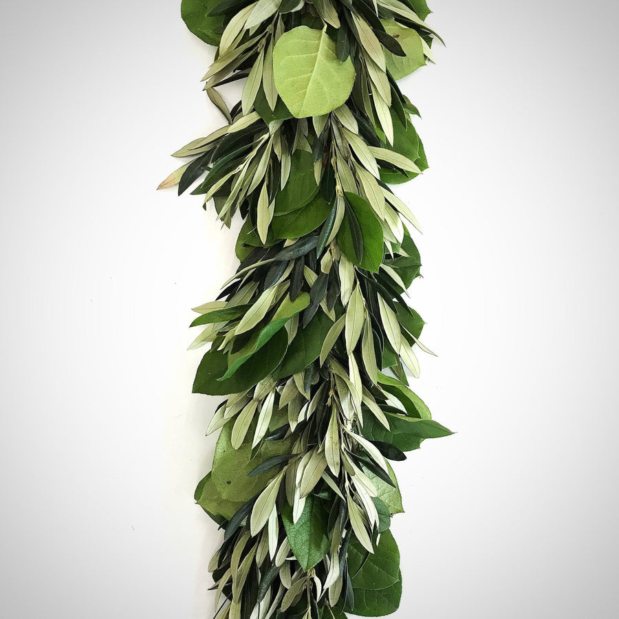Buy Specialty Garlands and Centerpieces for the Home | Creekside Farms
